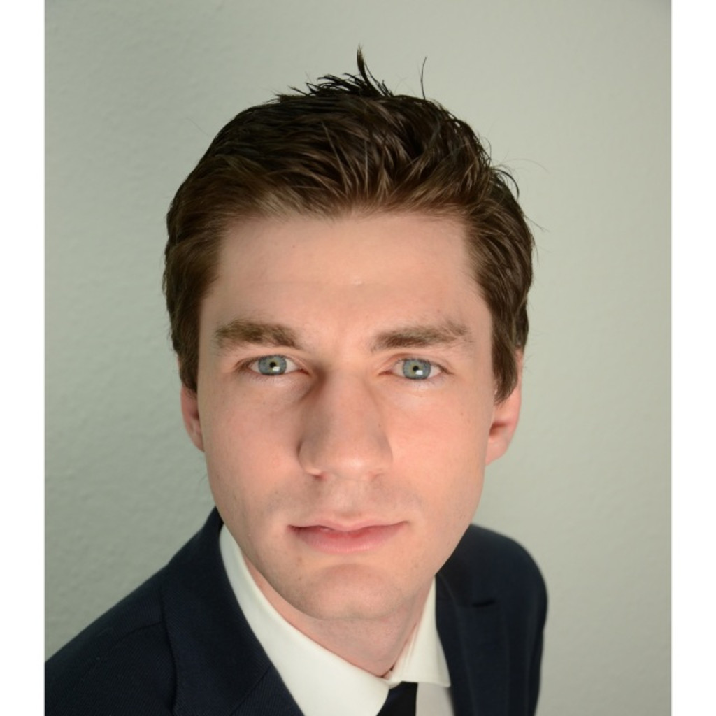 Julian Russ - Wirtschaftswissenschaften - Uni Frankfurt | XING