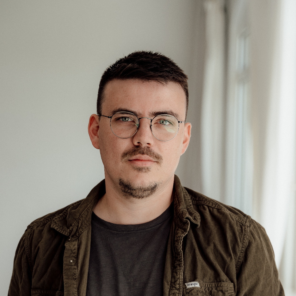 Benjamin Hartmann's Instagram, Twitter & Facebook on IDCrawl