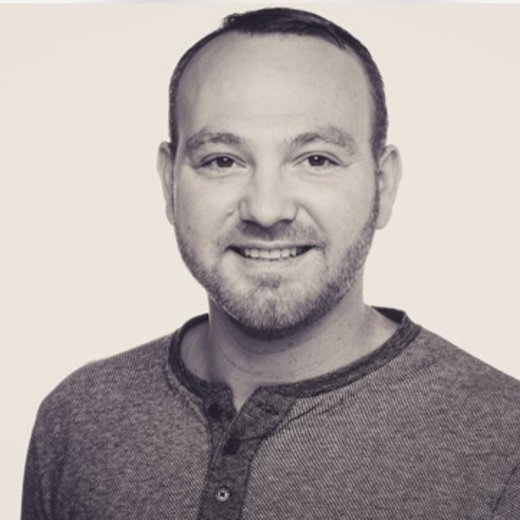 Robert Helm - Angestelter im Kundendienst - KraussMaffei Extrusion GmbH ...