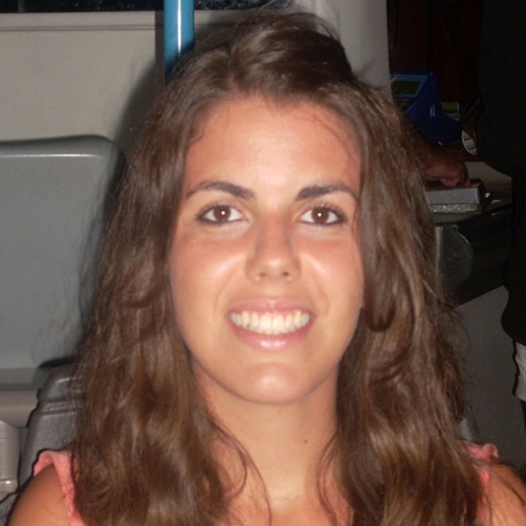 María Úbeda - Redacción, maquetación, contenidos, distribución ...