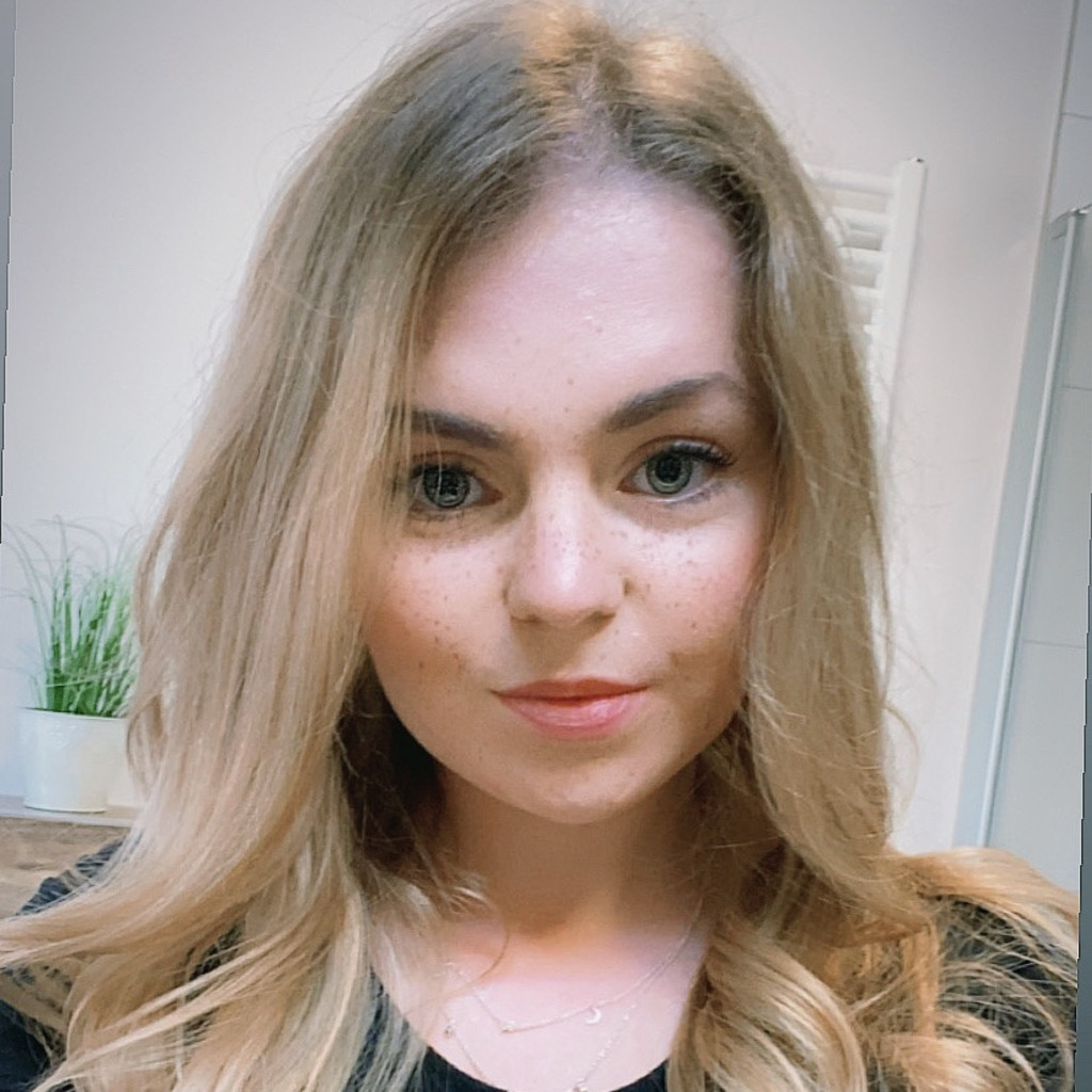 Alissa Slany - Kaufmännischer Angestellter - Claudius Peters Projects ...