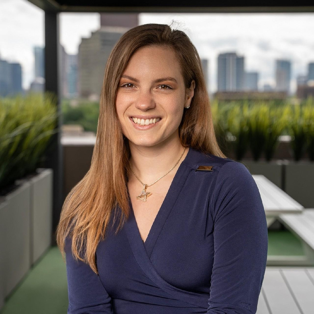 Taylor Diakoff - Operations Manager - Mint Leaf | XING