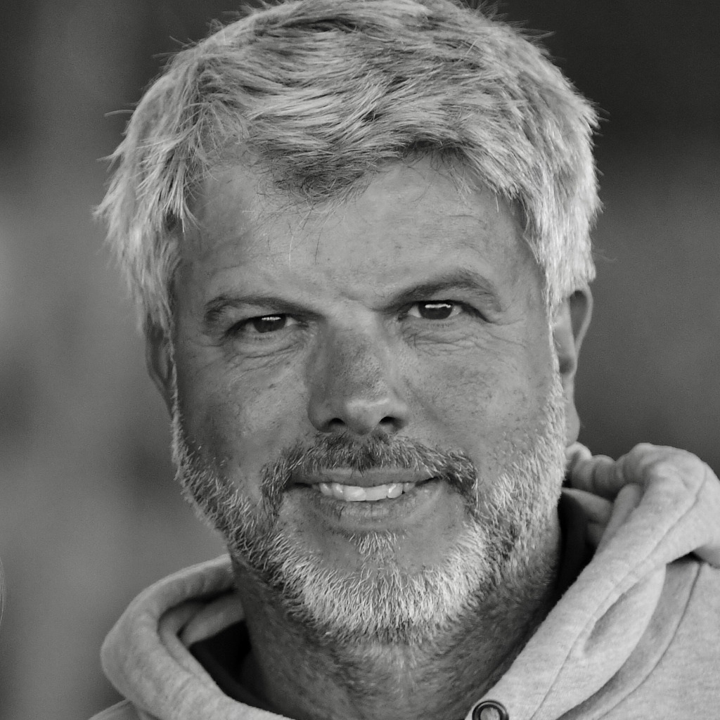 Tim Elstner - Senior Controller - Ellerman City Liners Ltd. | XING