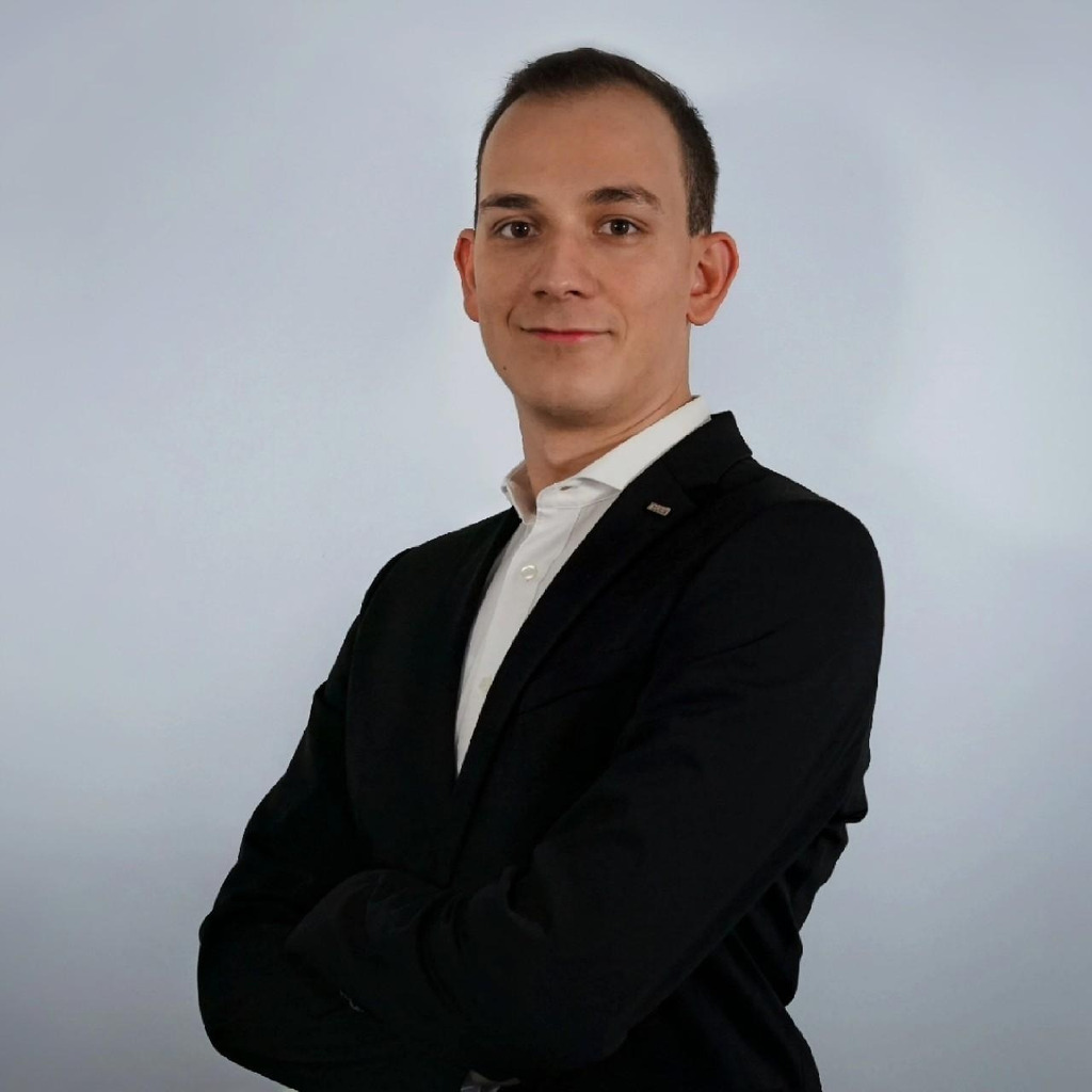 Alexander Nikolic - Projektadministration & Koordination - TECE ...