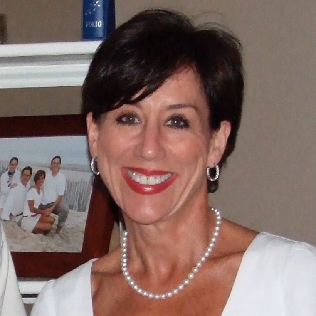 Patricia Hume - Chief Operating Officer - iPass, inc | XING