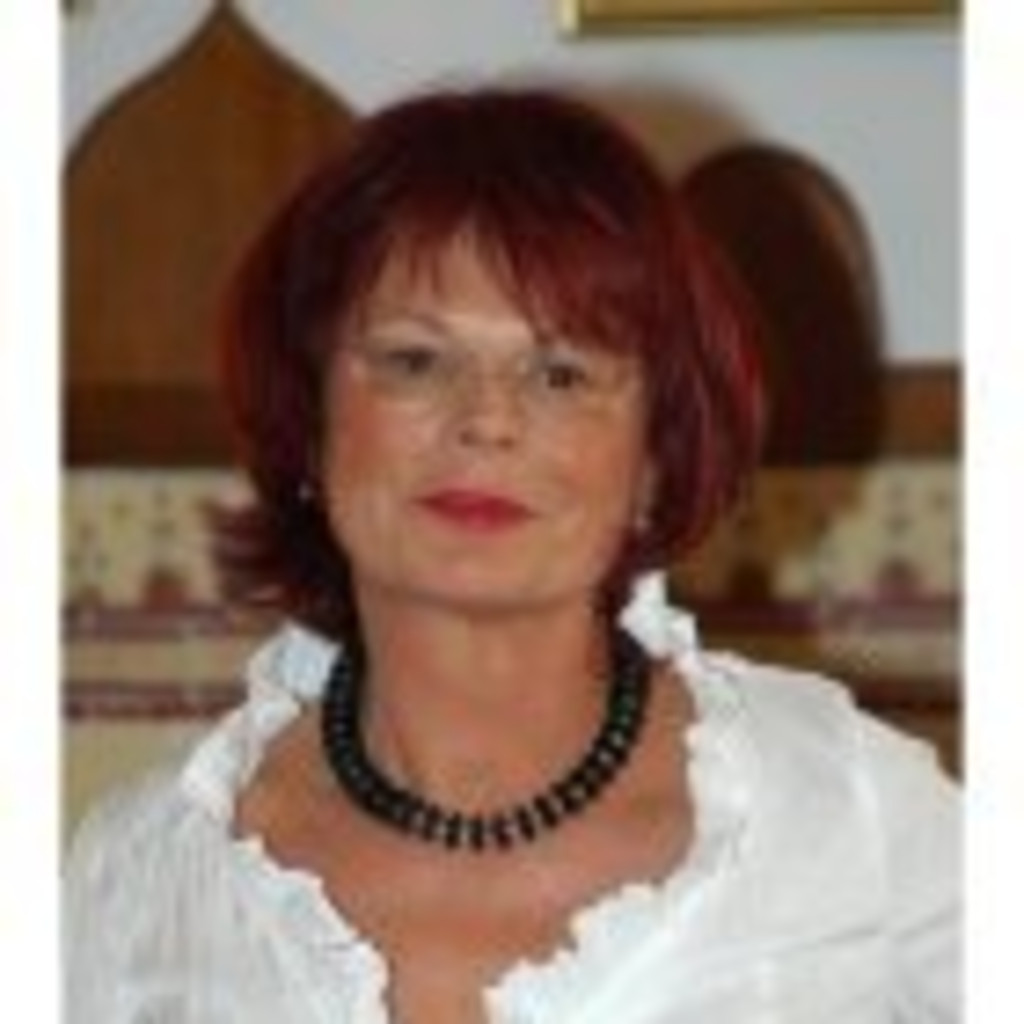 Petra ( Pia ) Kuss - Inhaber - Chimeneas, Fire and Design, S.L. | XING