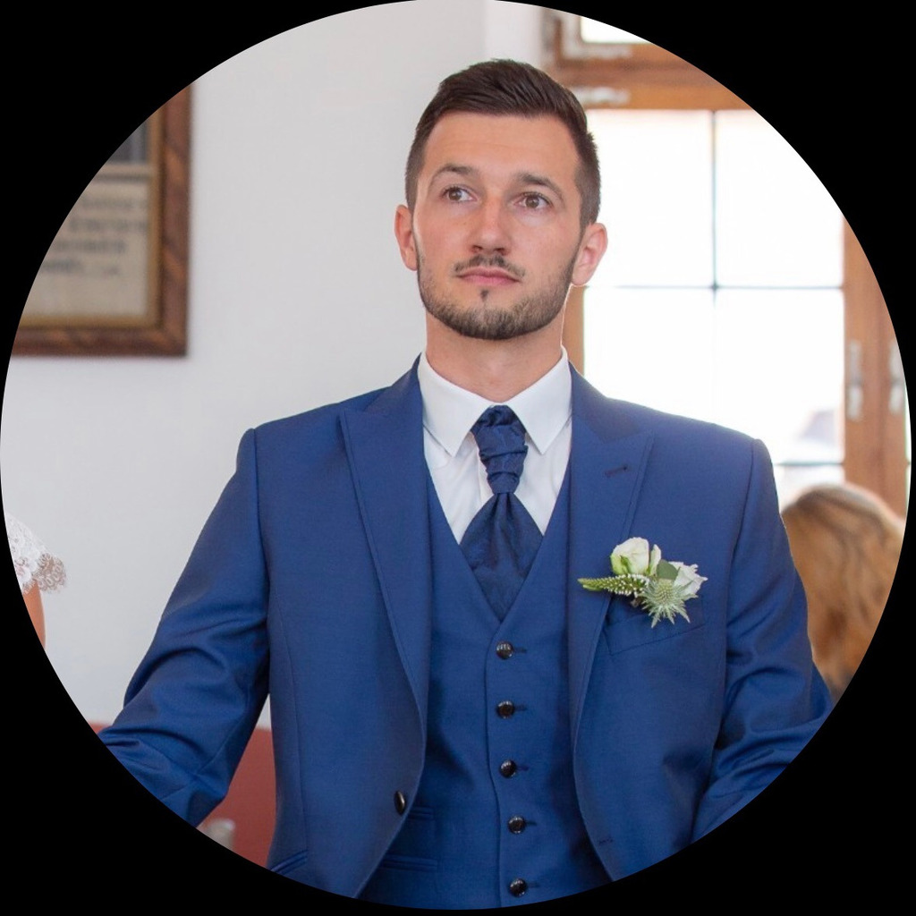 Halbedl in der Personensuche von Das Telefonbuch