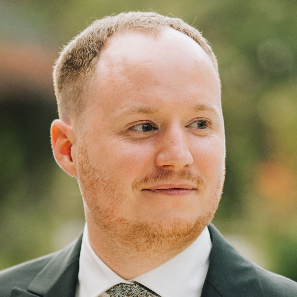 Harry Hulme - Senior AR Marketing Expert - PTC | XING