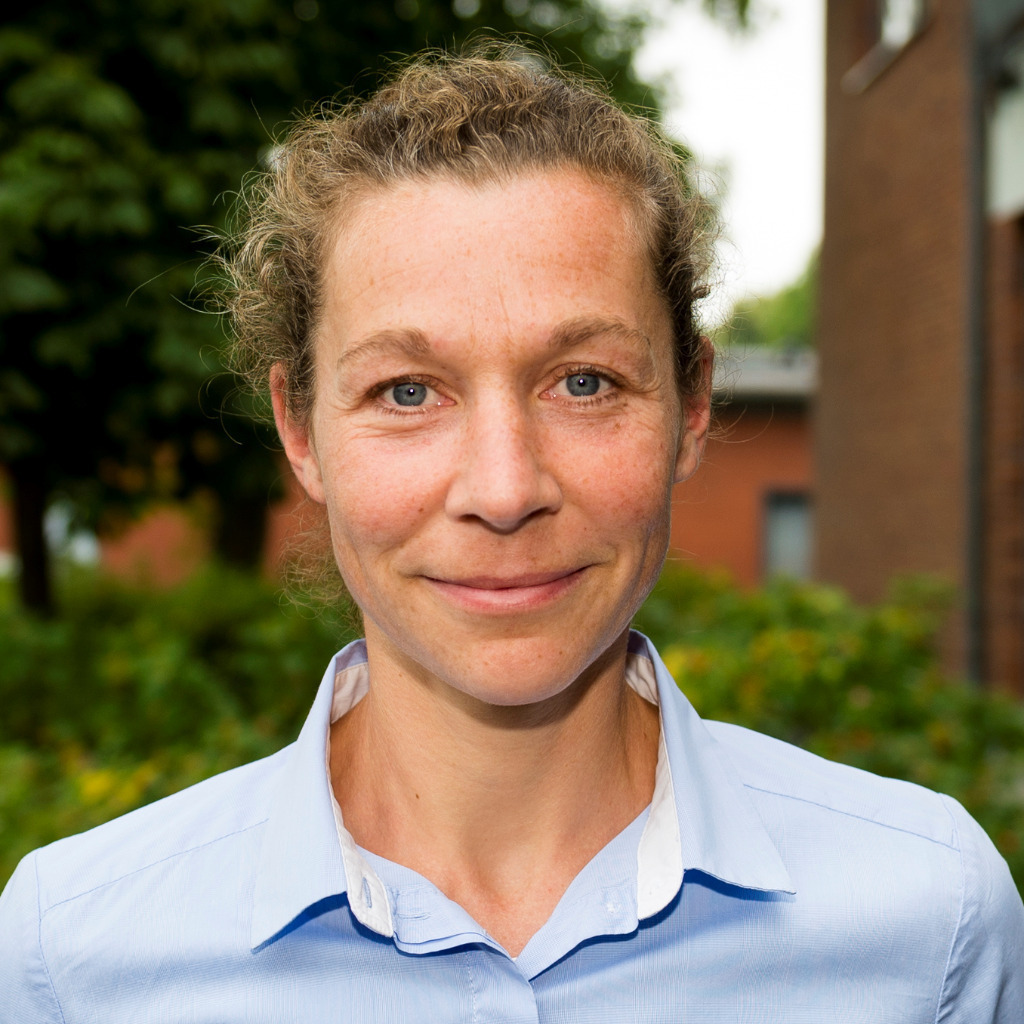 Elisabeth Baron - Geschäftsführung - DJK Bildungs- und Sportzentrum | XING