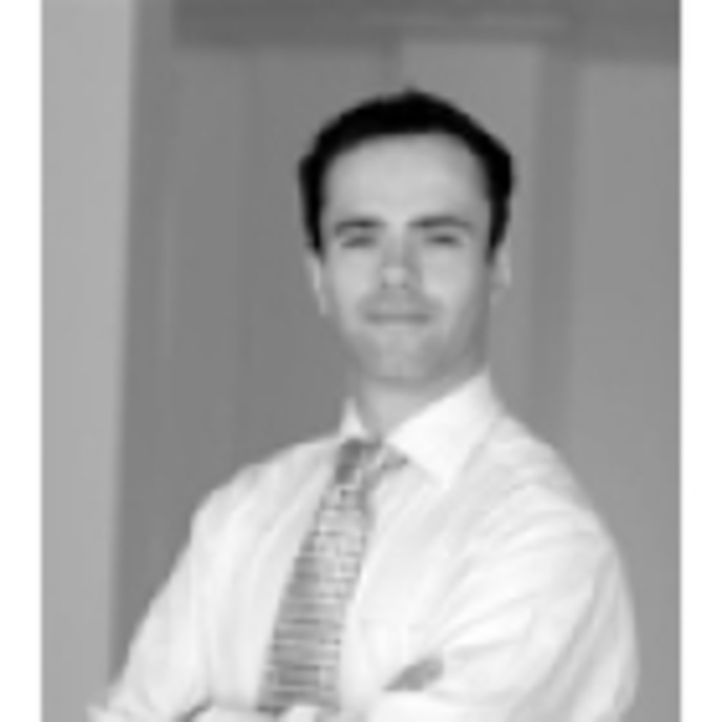 David Bell - Executive Recruitment Consultant - Adamson & Partners | XING