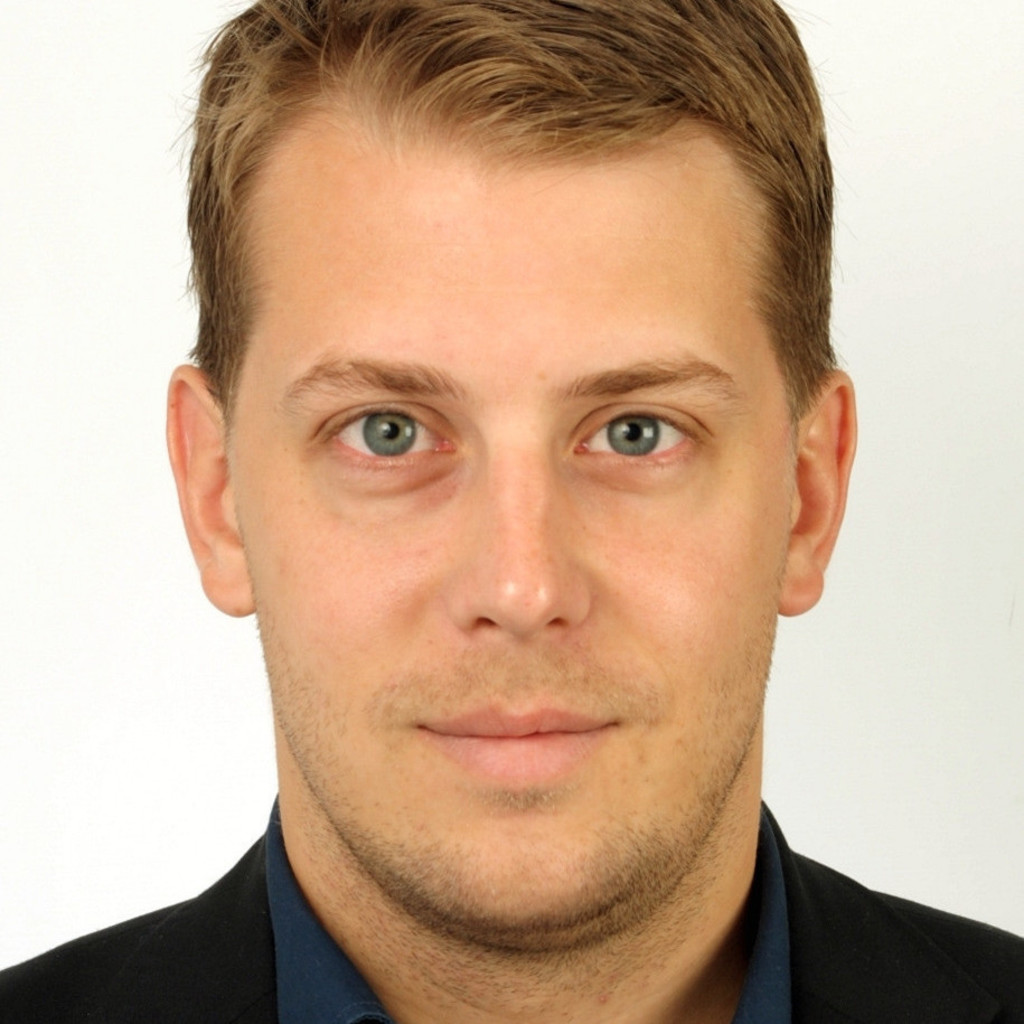 robert-glowinski-product-manager-rotho-kunststoff-ag-xing