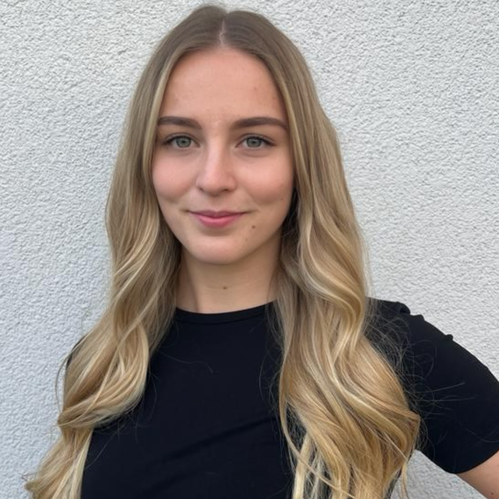 Sarah Mayer - Referent HR - EDAG Engineering GmbH Ingolstadt | XING