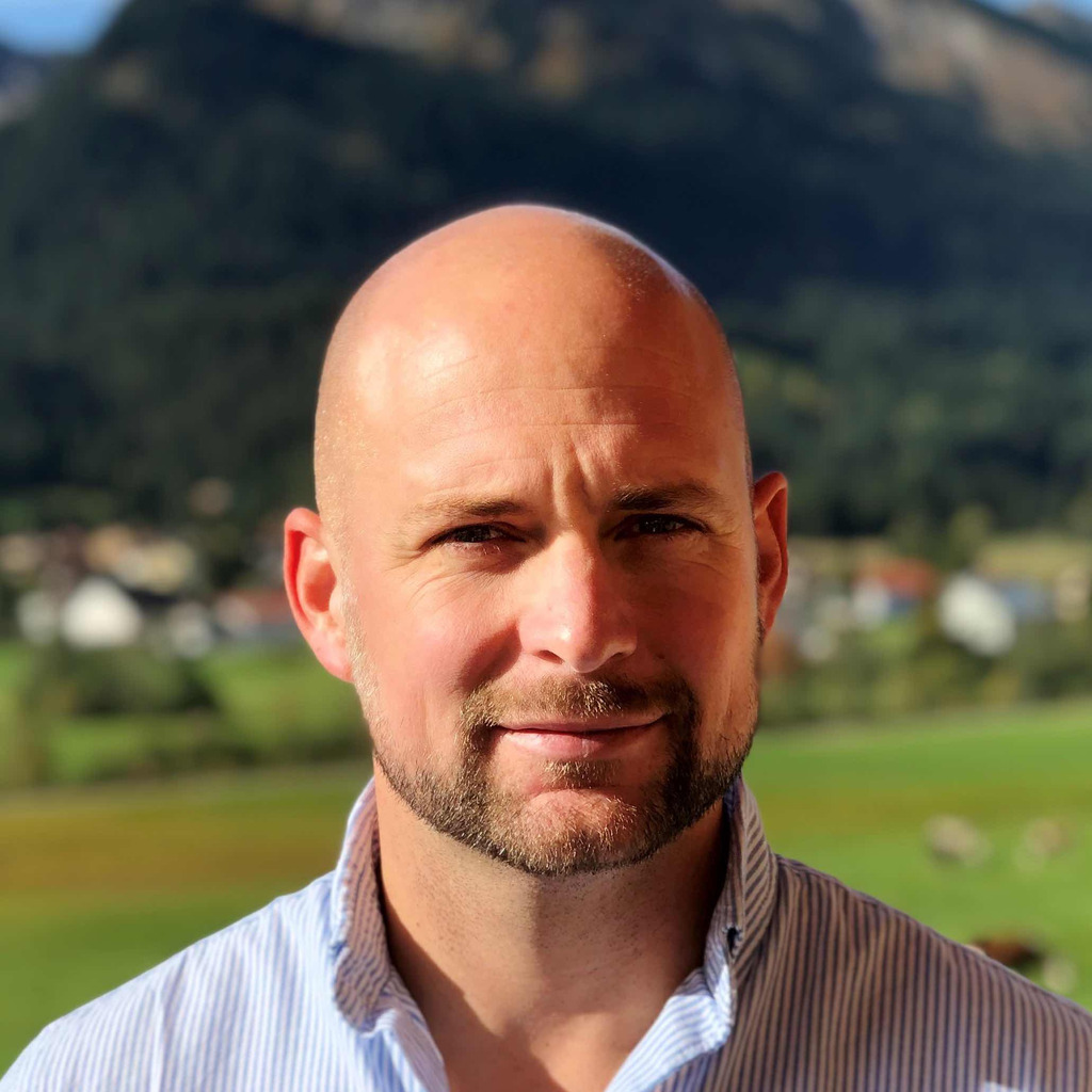 Thomas Alt - Leiter der Abteilung - Debeka | XING