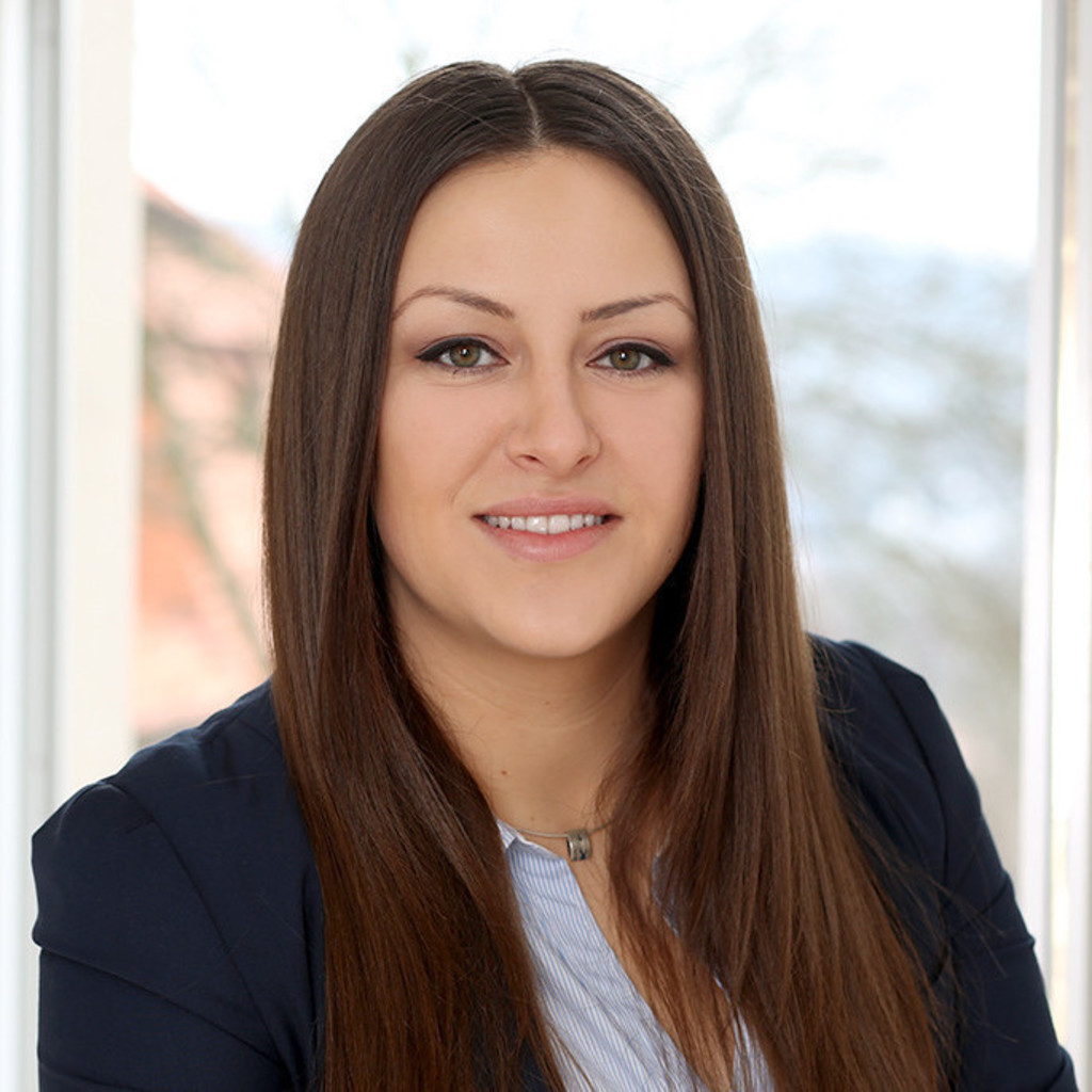 Bianca Aurich - Sales- & Marketing-Manager - Rausch & Pausch Healthcare ...