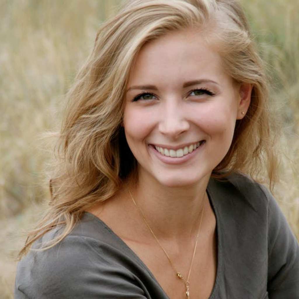 Millie Smith's Instagram, Twitter & Facebook on IDCrawl