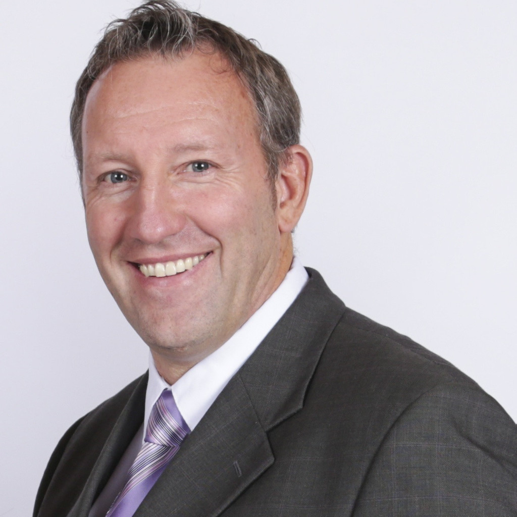 Dr. Andreas Aichinger - Senior Berater Datenbanken - etomer GmbH | XING