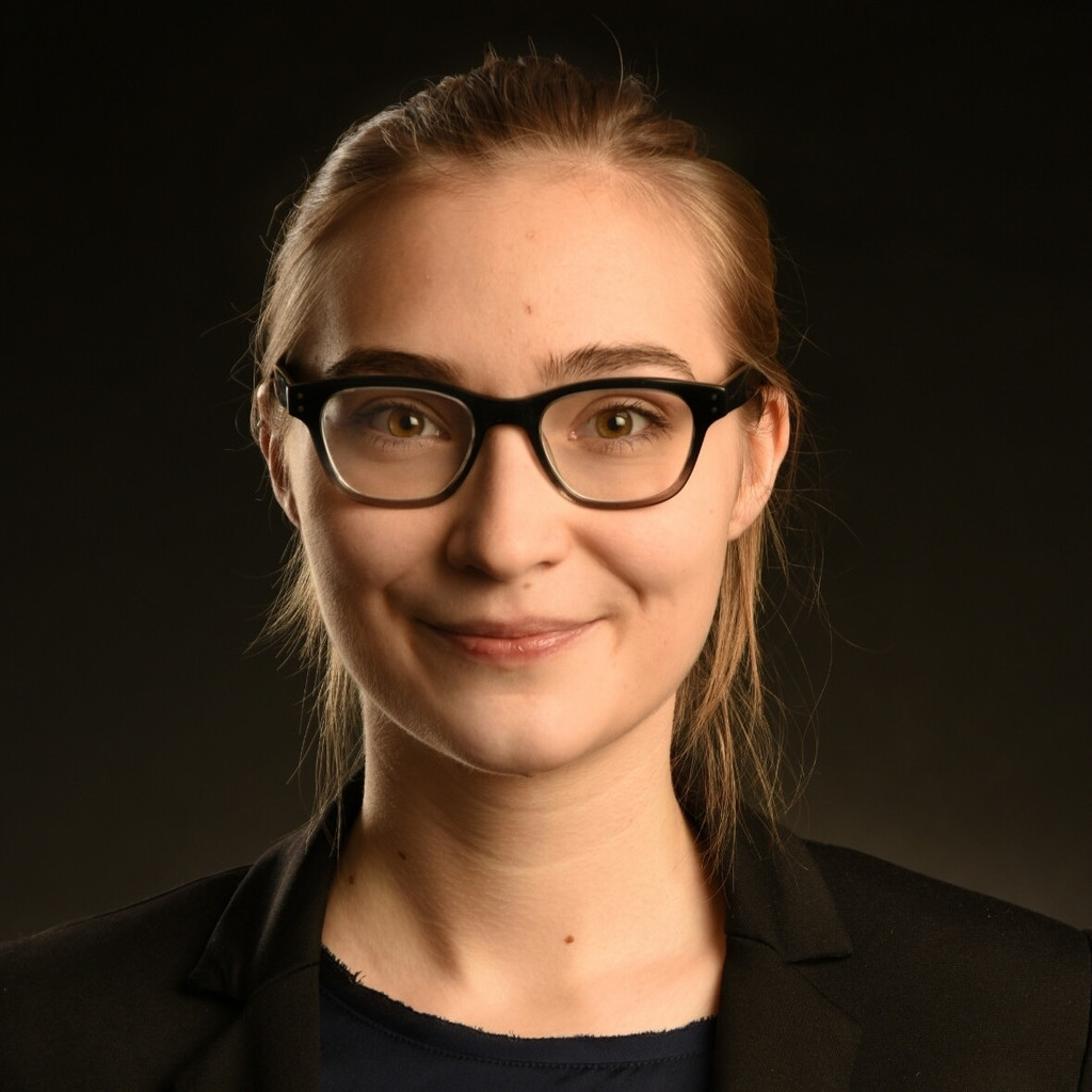 Ronja Riedl - Sachbearbeiterin Onlinekurse - Goethe-Institut | XING