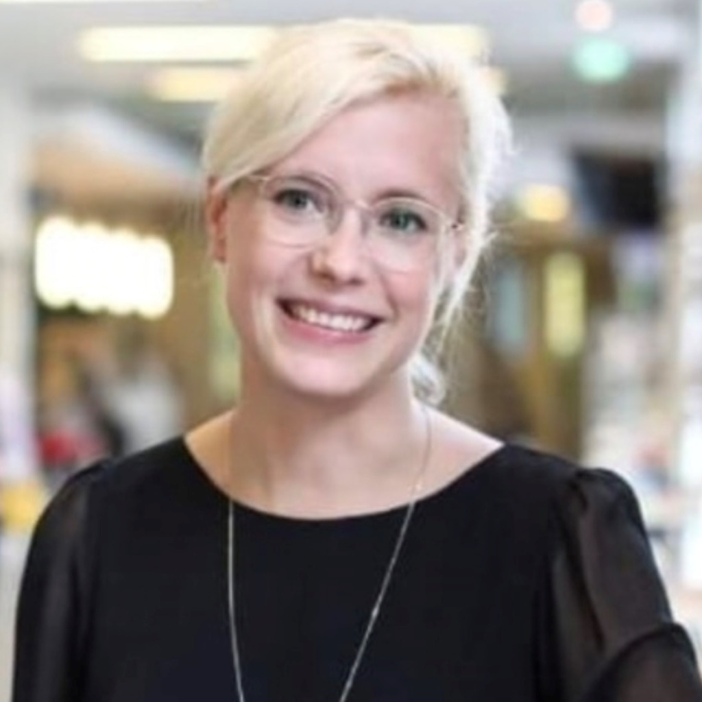 Daniela Schulze - Pflegedirektorin - Helios Klinikum Bad Saarow GmbH | XING