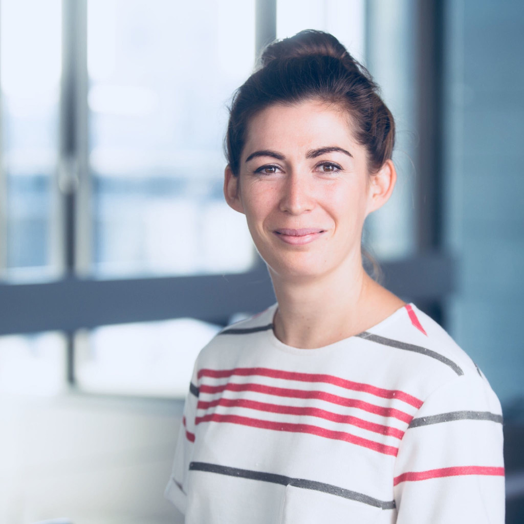 Laura Mack - Project Manager | Marketing Cross Selling (Smart Cities ...