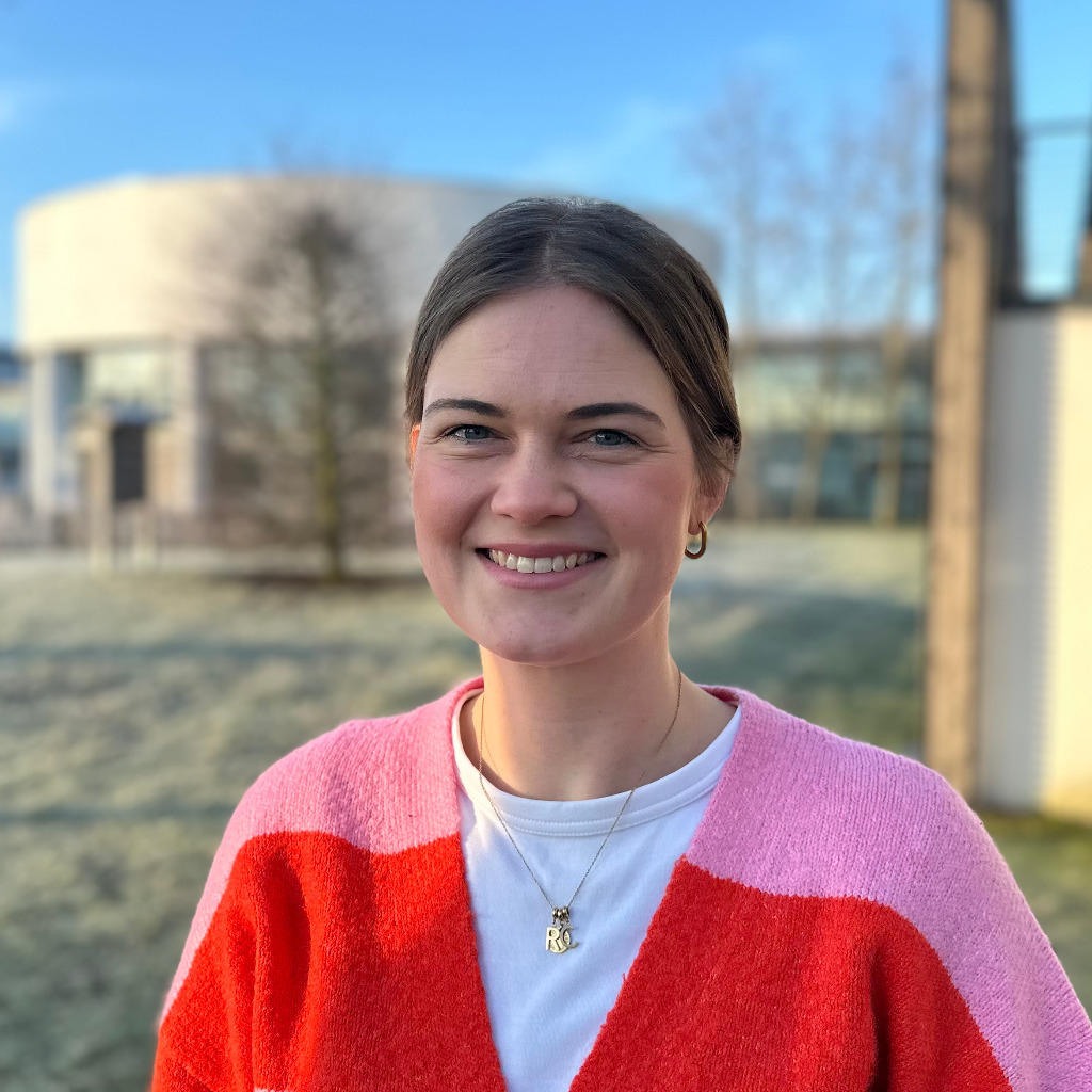 Laura Beckmann - Medienwirtschaft und Journalismus - Jade University of ...