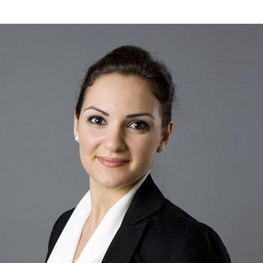 Elisa Adamo - Fachlehrerin Handarbeit - Schule | XING