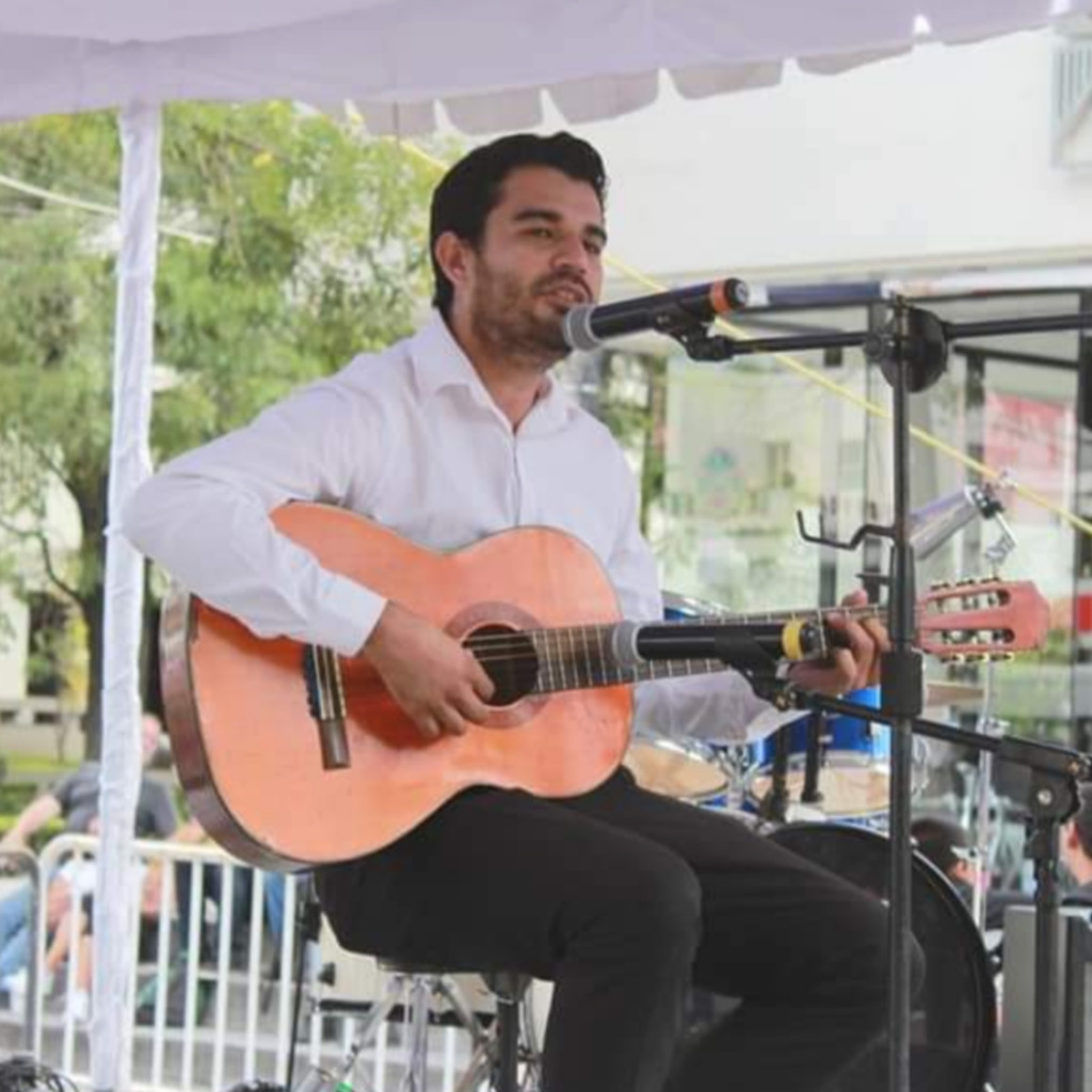 David Renteria - maestro de musica - independiente | XING