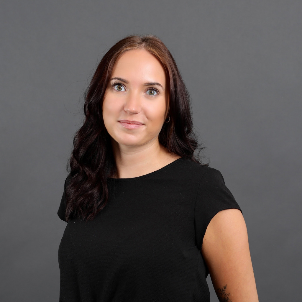 Laura Schecht - Bildungsberaterin - Eckert Schulen | XING