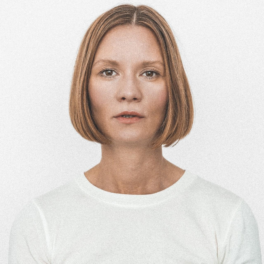 Michelle Kimmer - Executive Assistant to CCO - PVH Holdings GmbH & Co ...