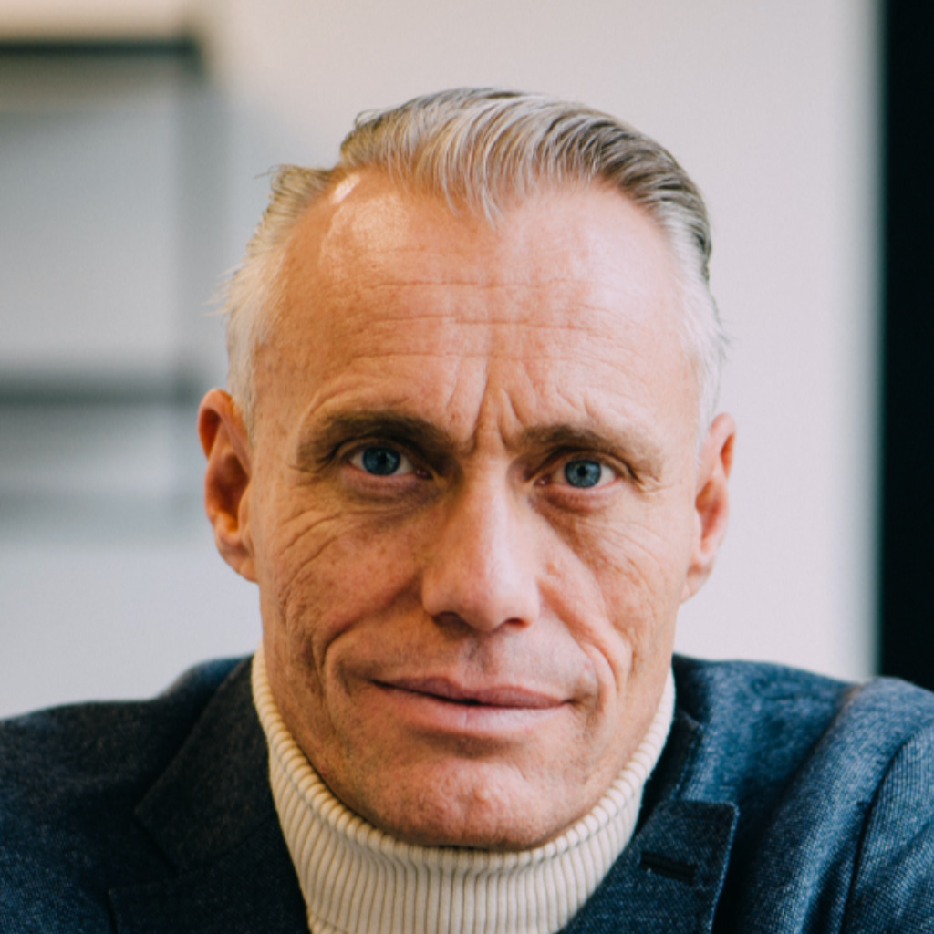 Tom Buser - CEO - aiaibot | XING