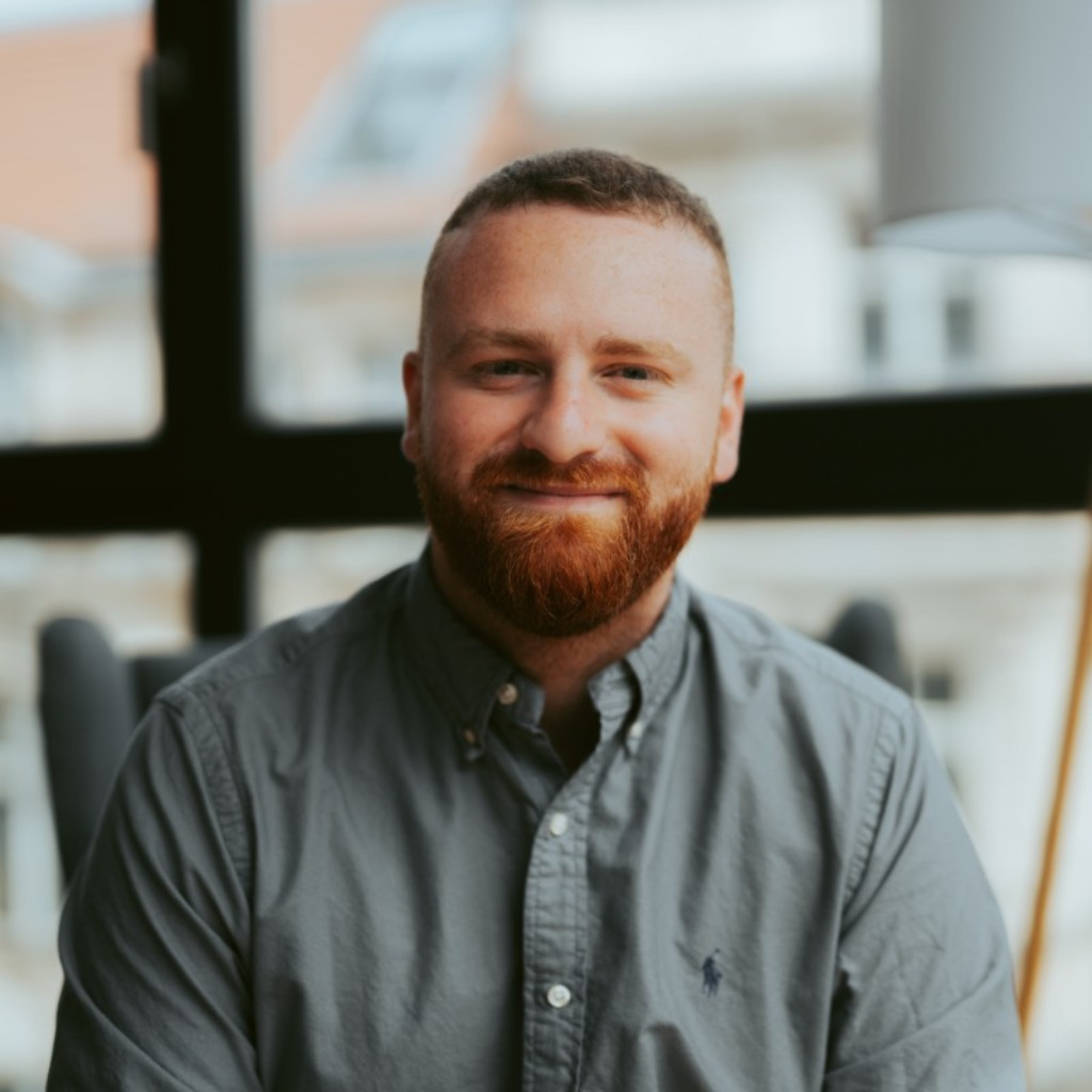 Arian Shabani - Event-Manager & Berater - Superchat | XING