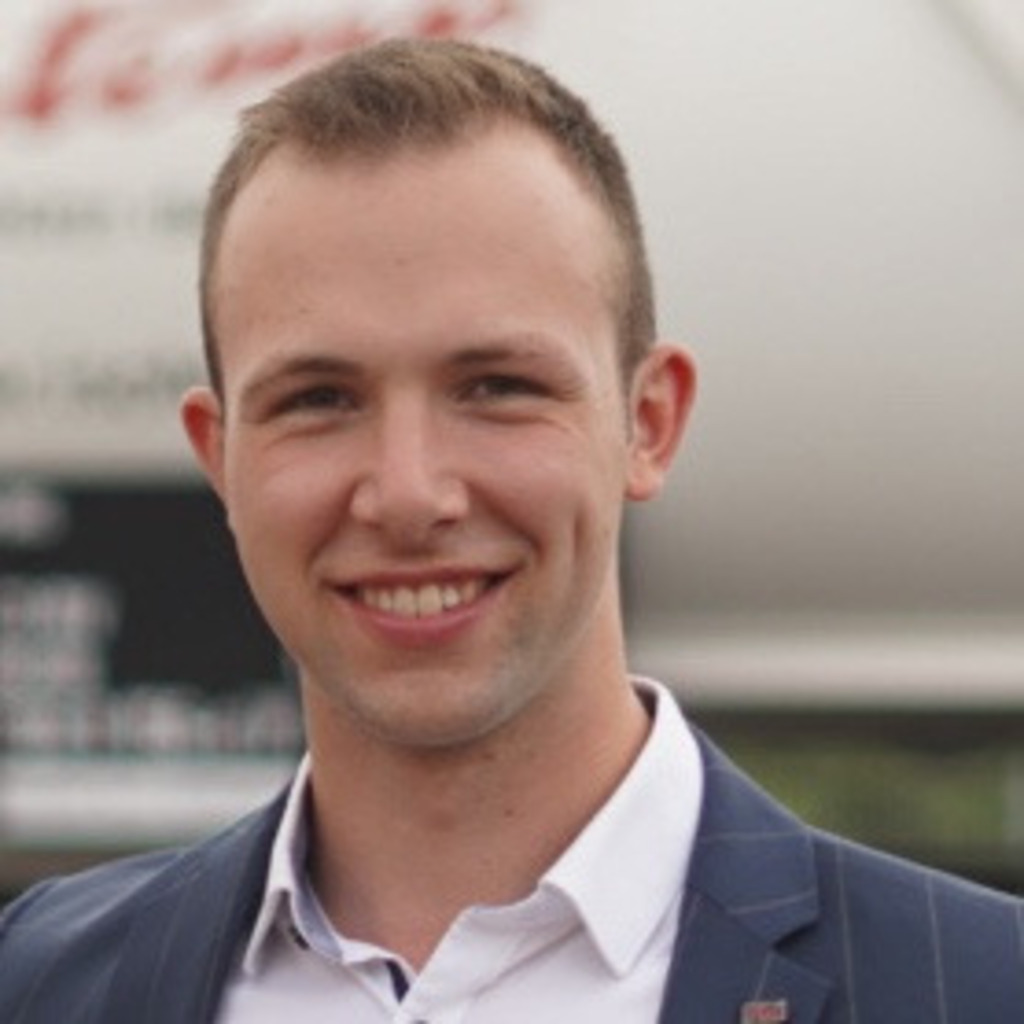 Eric Hacker - CAD/CAM Programmierer - Berg & Co. GmbH Spanntechnik | XING