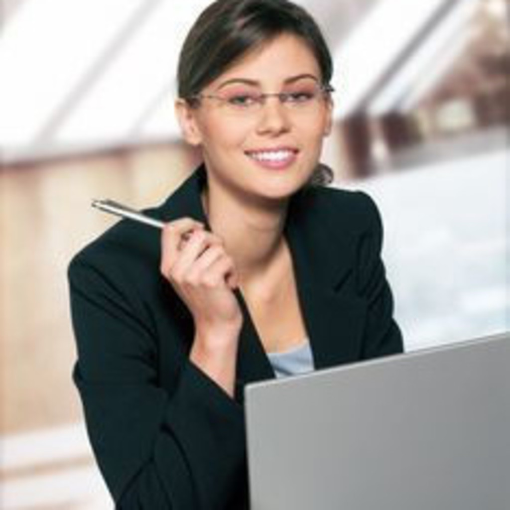 Jenny Müller - Immobilien-Maklerin Global - eigenes Büro | XING