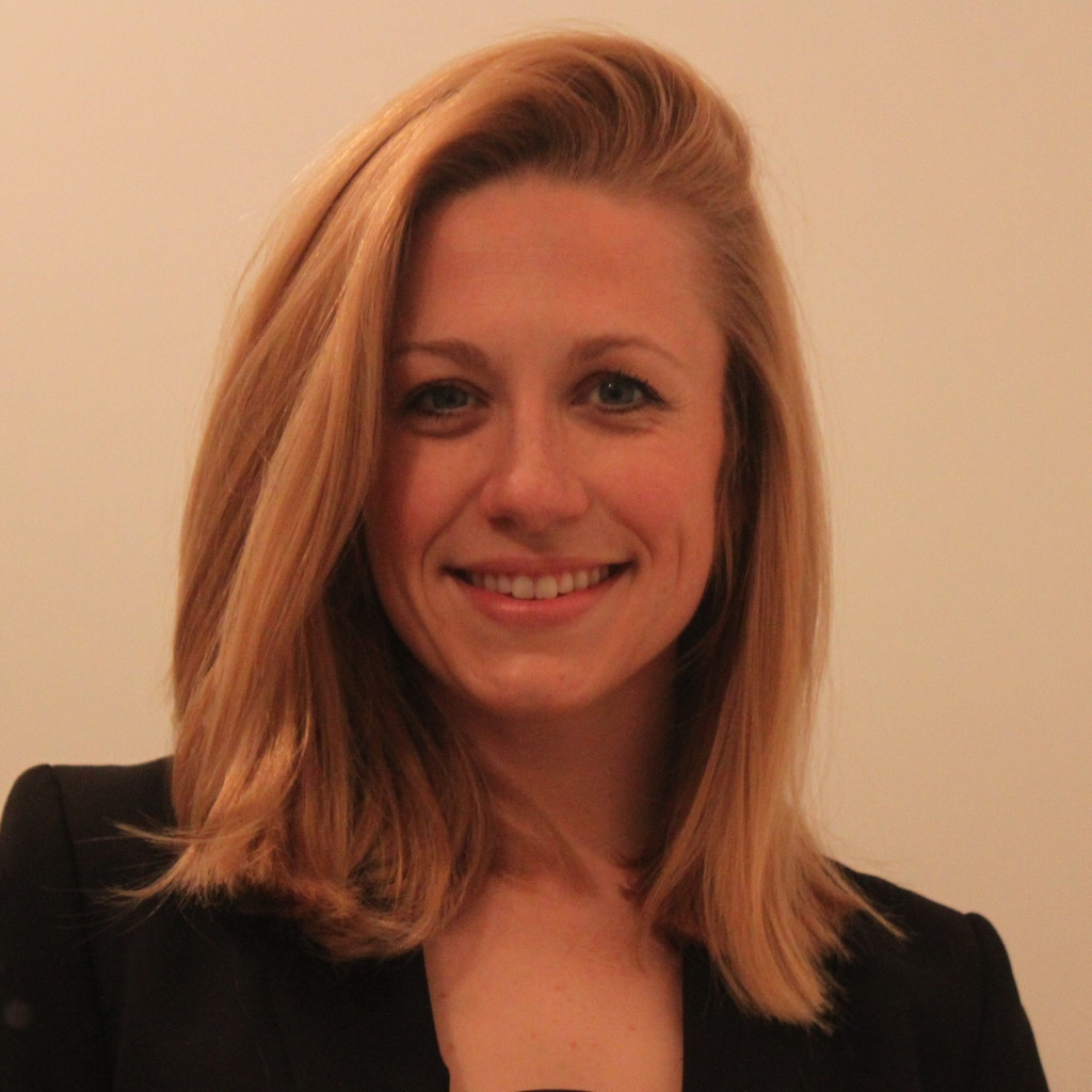 Anna Le's Instagram, Twitter & Facebook on IDCrawl