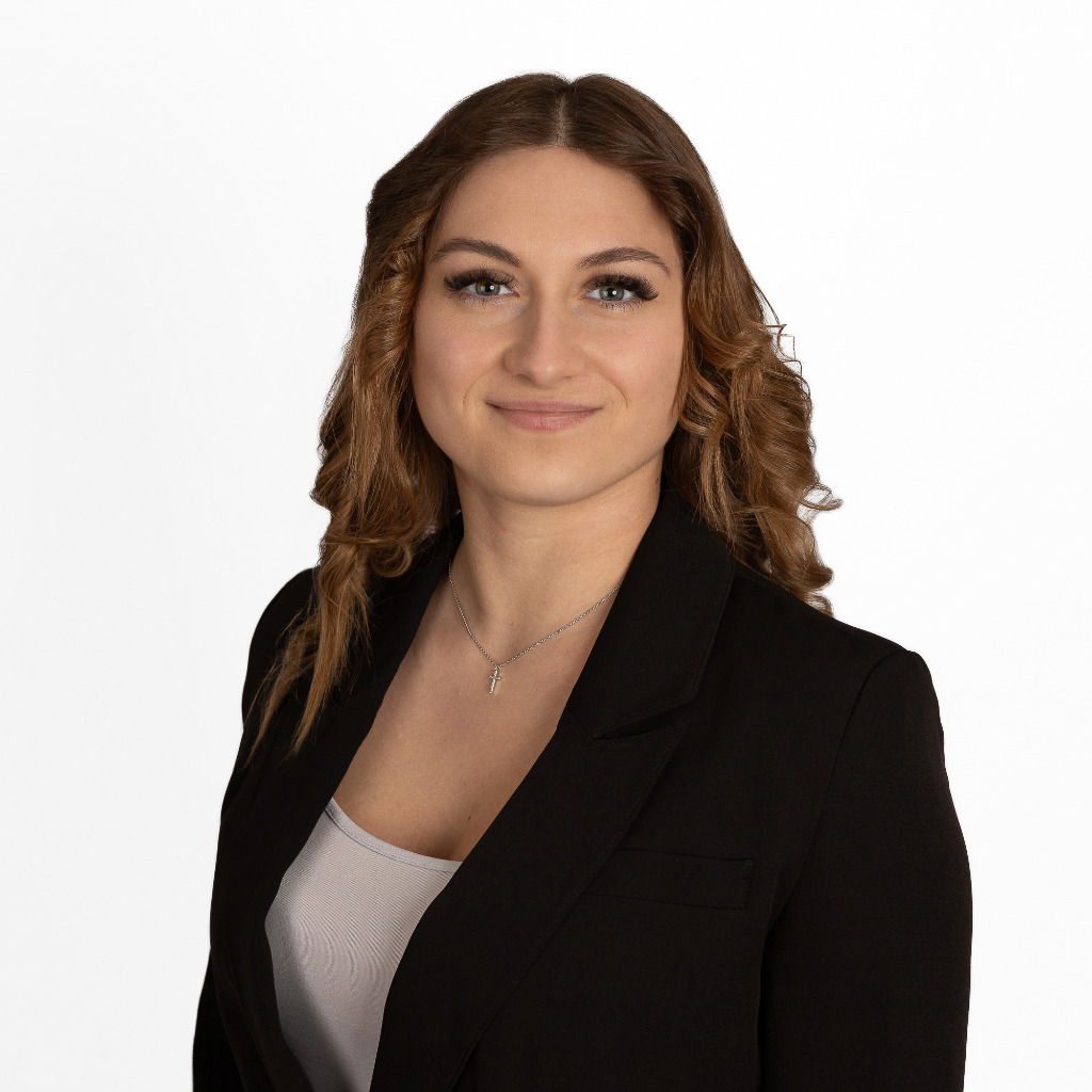 Jenny Risse - Assistenz der Geschäftsleitung - Identica Wissel | XING