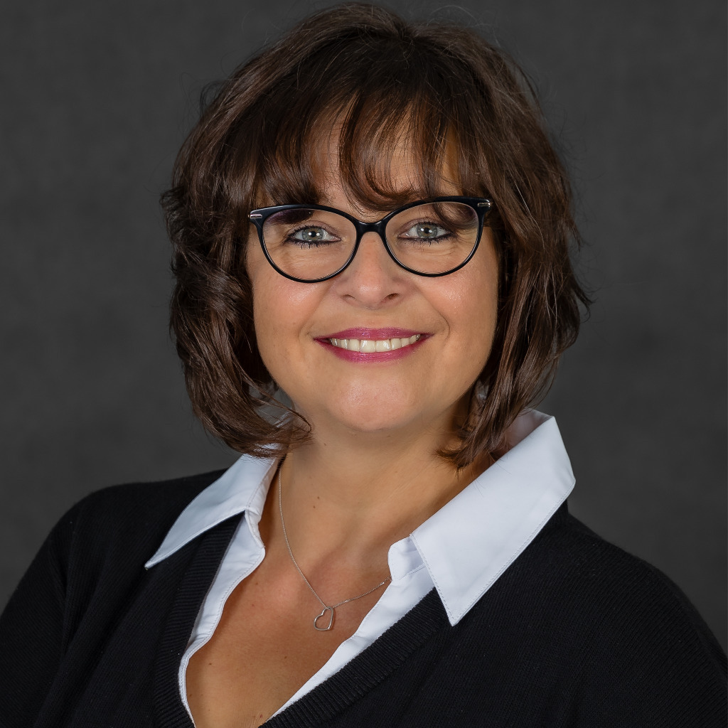 Janine Scheibel - Kauffrau im Einzelhandel - EDEKA Minden-Hannover | XING