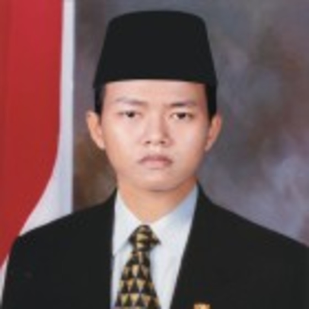 Adam Ismail - operator - pertambangan | XING