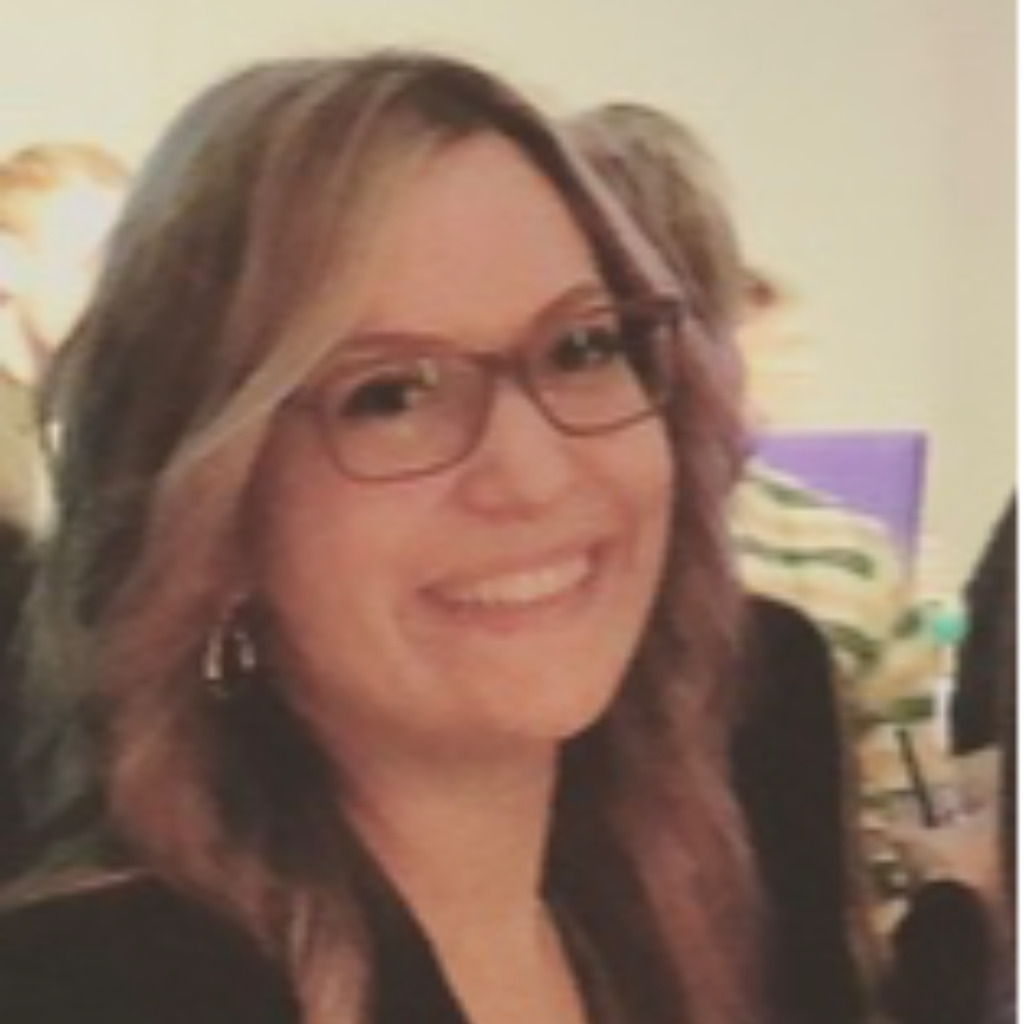 Lisa Trautmann - Category Managerin SB Käse & Feinkost - dennree GmbH ...