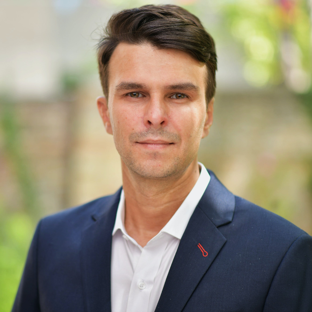 Kevin Köhrmann - Autor/Executive-Producer/Videojournalist - Comberry ...