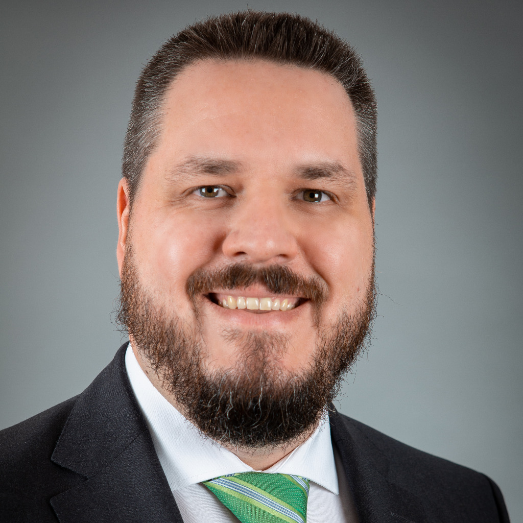 Florian Weichsler - Juristischer Fachredakteur - Fachredaktion ...