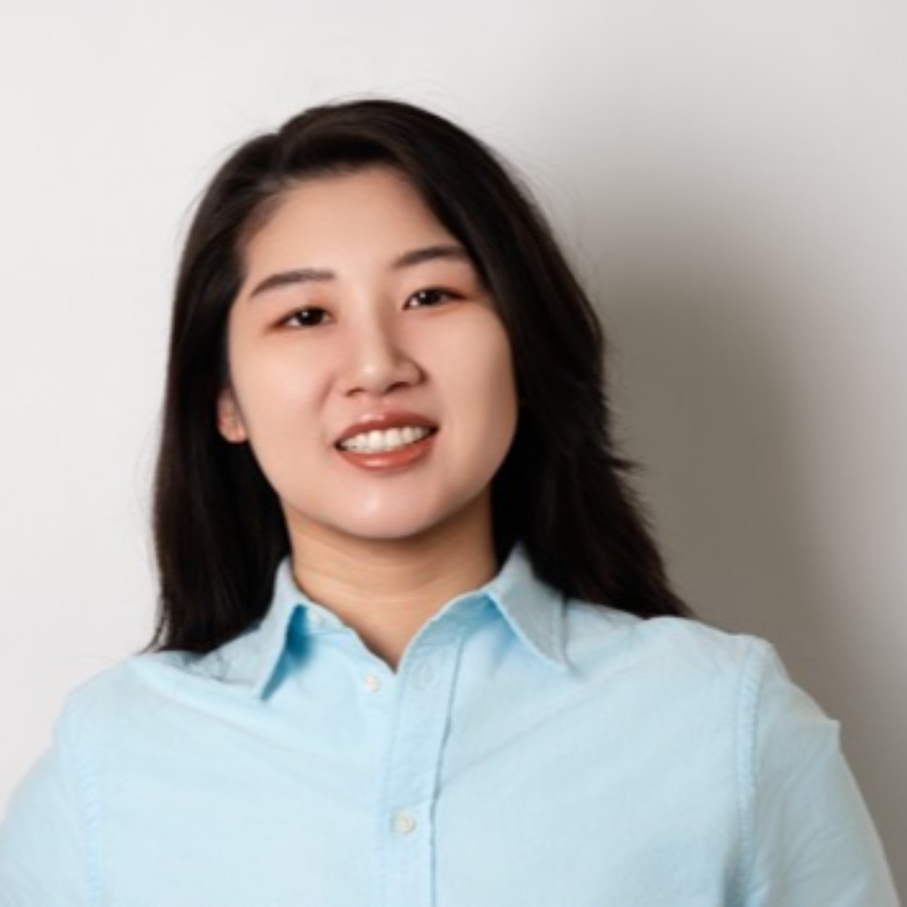 Renee CHEN: Ausbildung und Berufserfahrung | XING