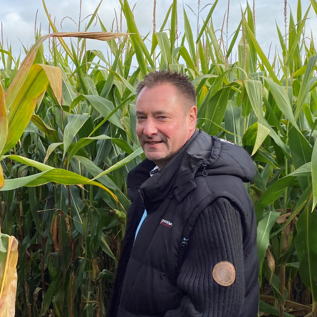 Alexander Raben - Digital Manager - ista | XING