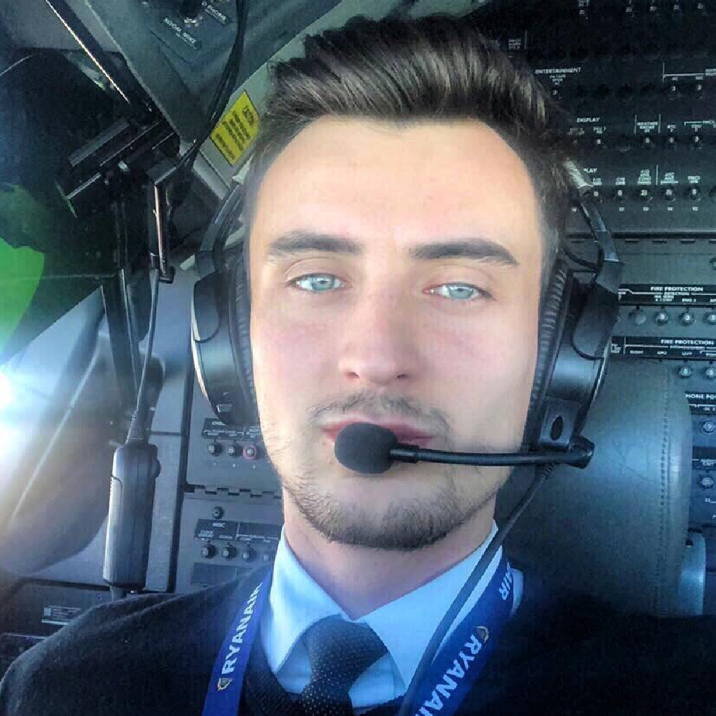 John Sie - Senior First Officer - Aerologic GmbH | XING