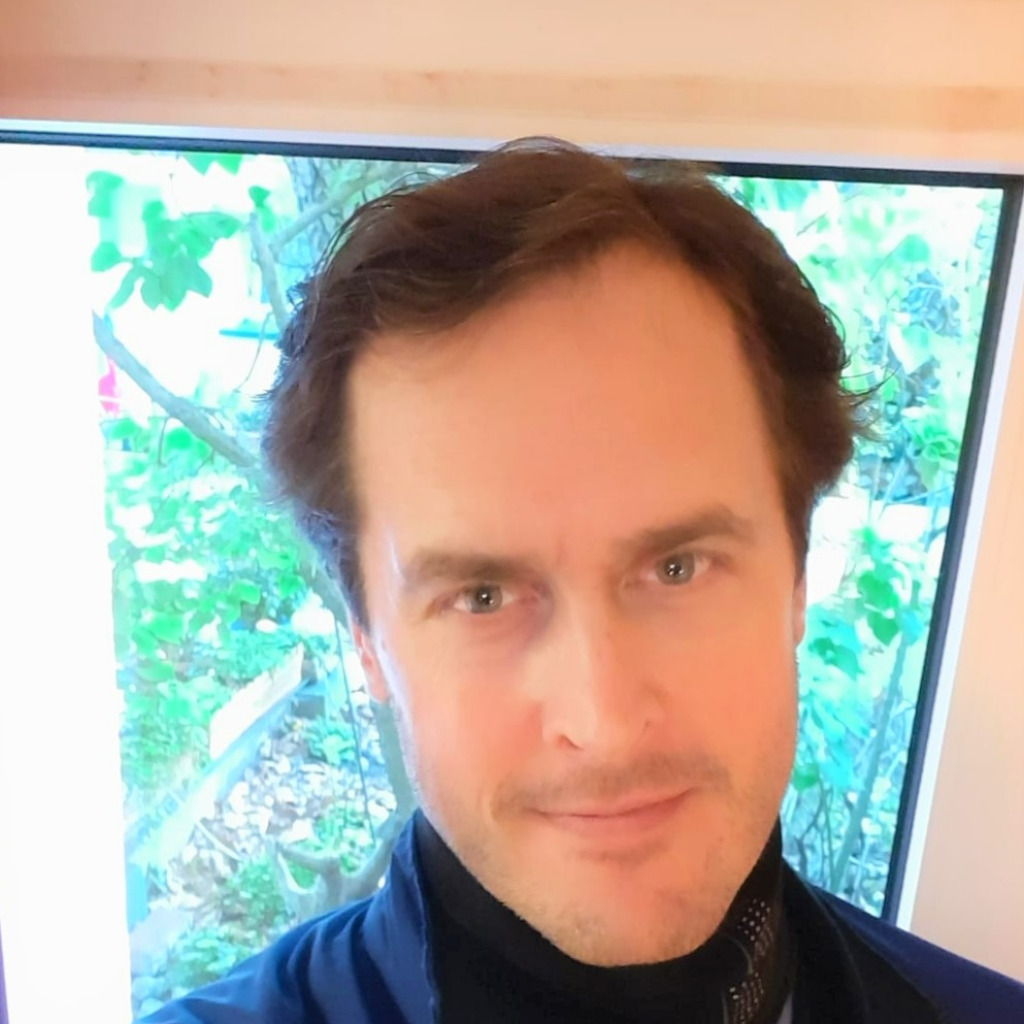 Mag. Daniel Wallén - Senior International Key Account Manager - Informa ...