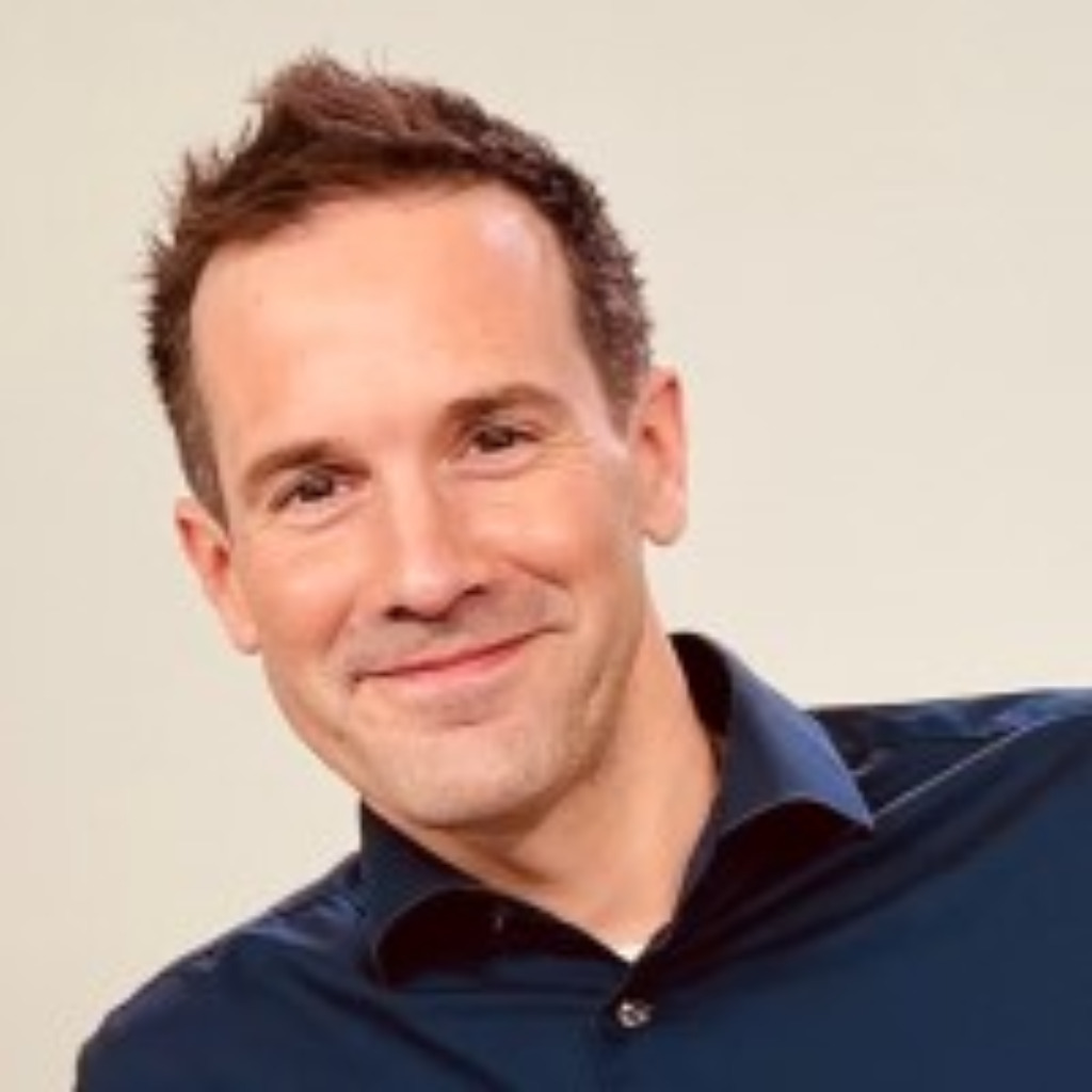 Simon Wolf - Experte Contentmanagement - R+V Versicherung | XING