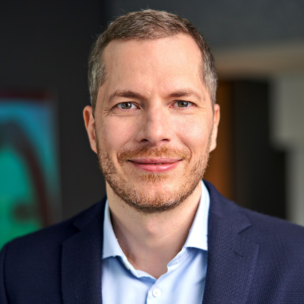 Alexander Jakubowski's Instagram, Twitter & Facebook on IDCrawl