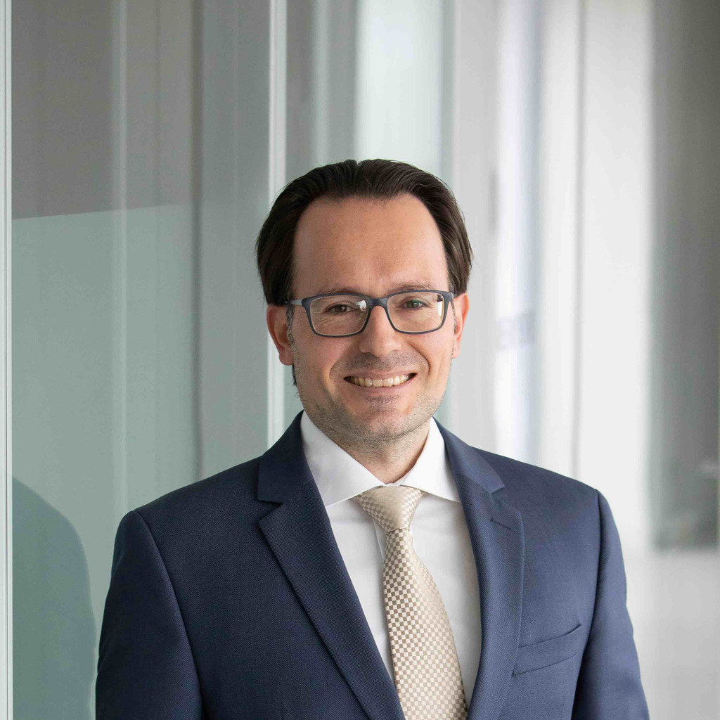 Hausladen aus Augsburg in der Personensuche von Das Telefonbuch