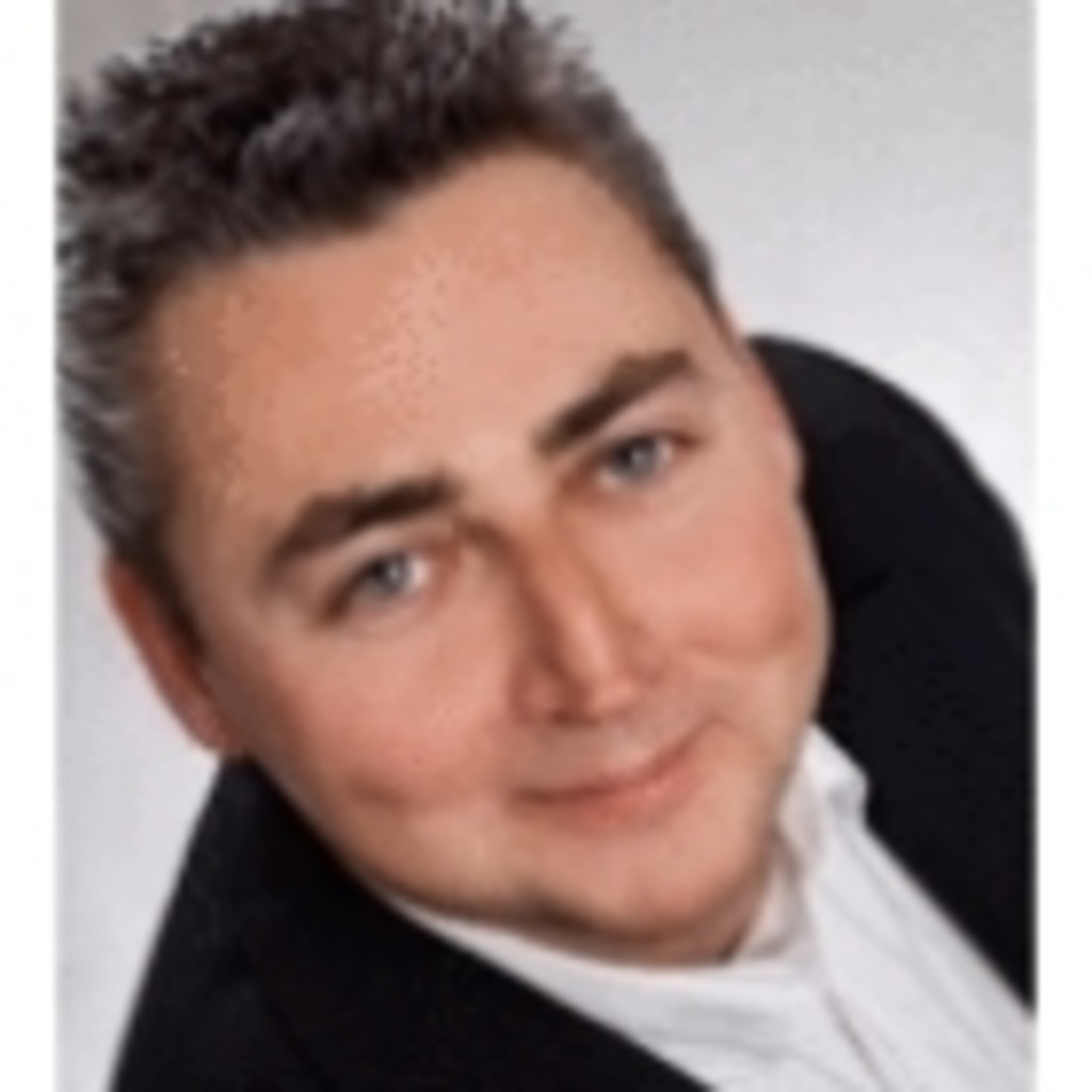 Michael Stöger - Education Manager - Derzeit suche ich noch ein ...