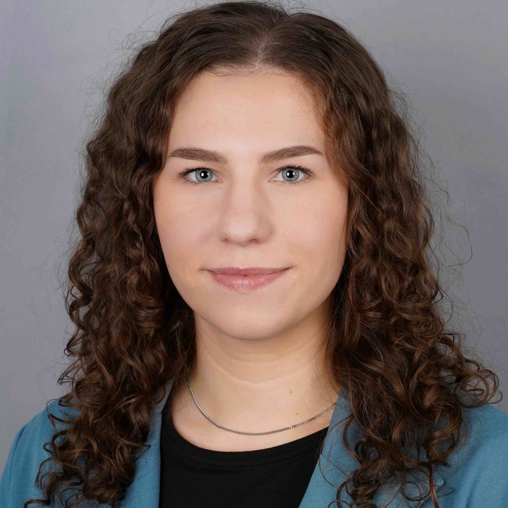 Natalie Thumm - Industriekauffrau - EPflex Feinwerktechnik GmbH | XING