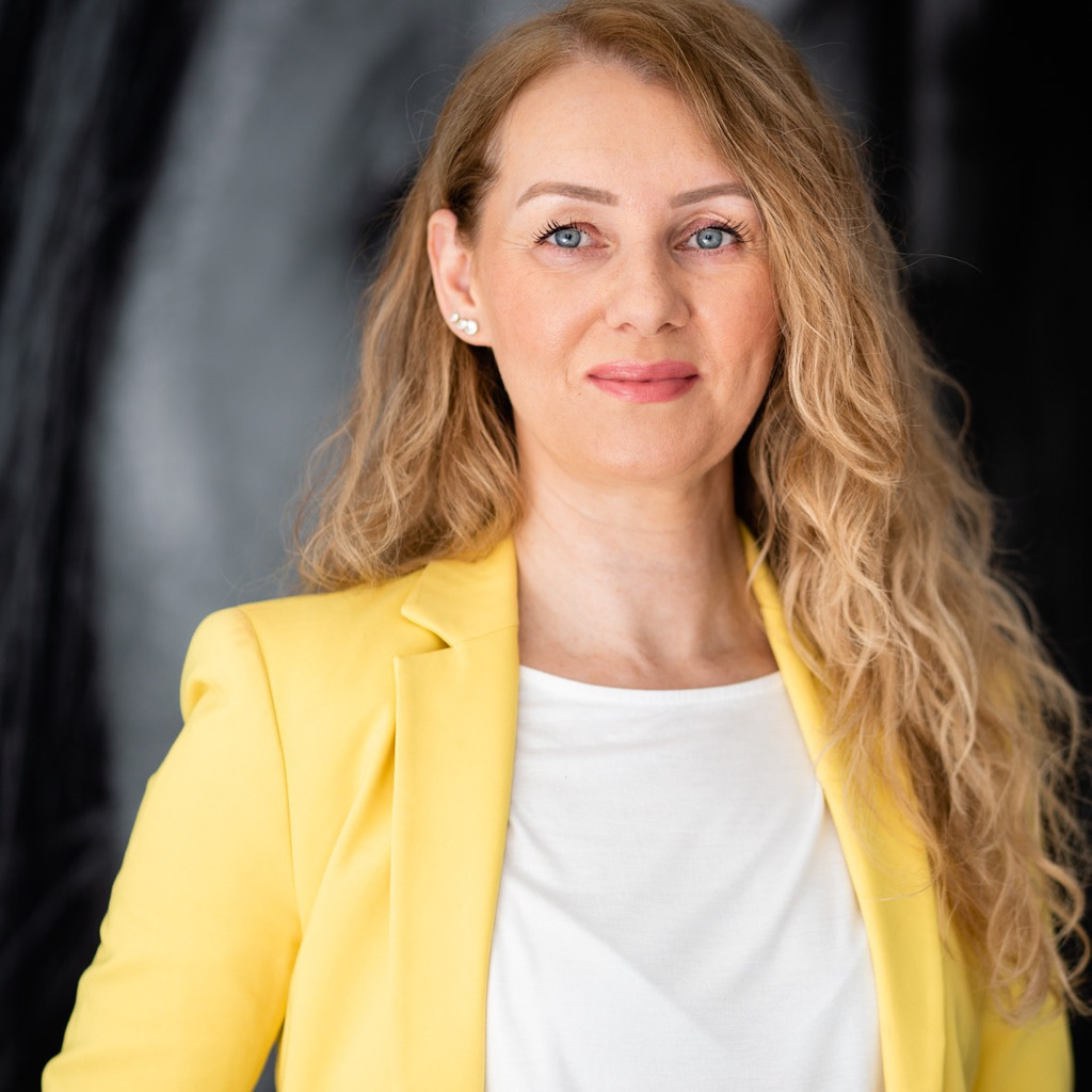 Barbara Herman - Sales Specialist - Porsche AG | XING