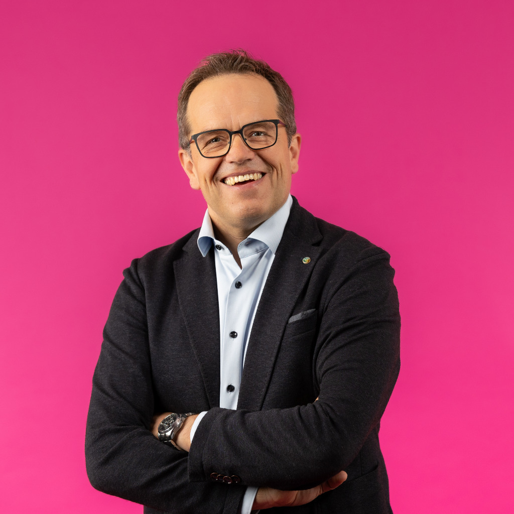 Harry Holzhäuser - Prokurist / Leiter Marketing und ...